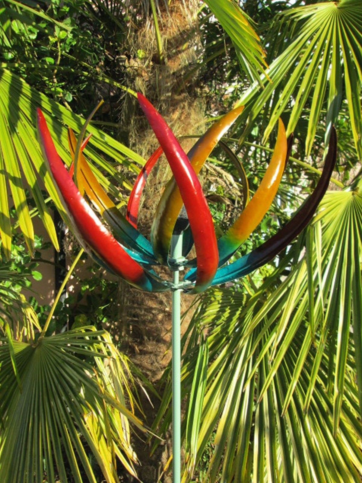 Garden Wind Spinner / Wind Sculpture - Kinetic Art for your garden